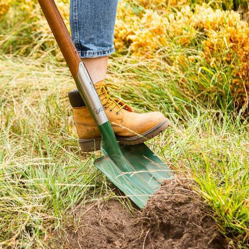 Cyclone 640001 Long Handle Square Mouth Post Hole Shovel
