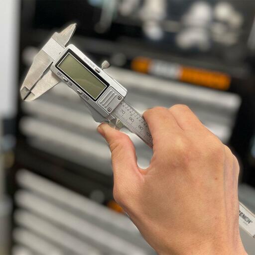 GEARWRENCH 3757D 152mm (6") Digital Vernier Caliper with Large LCD