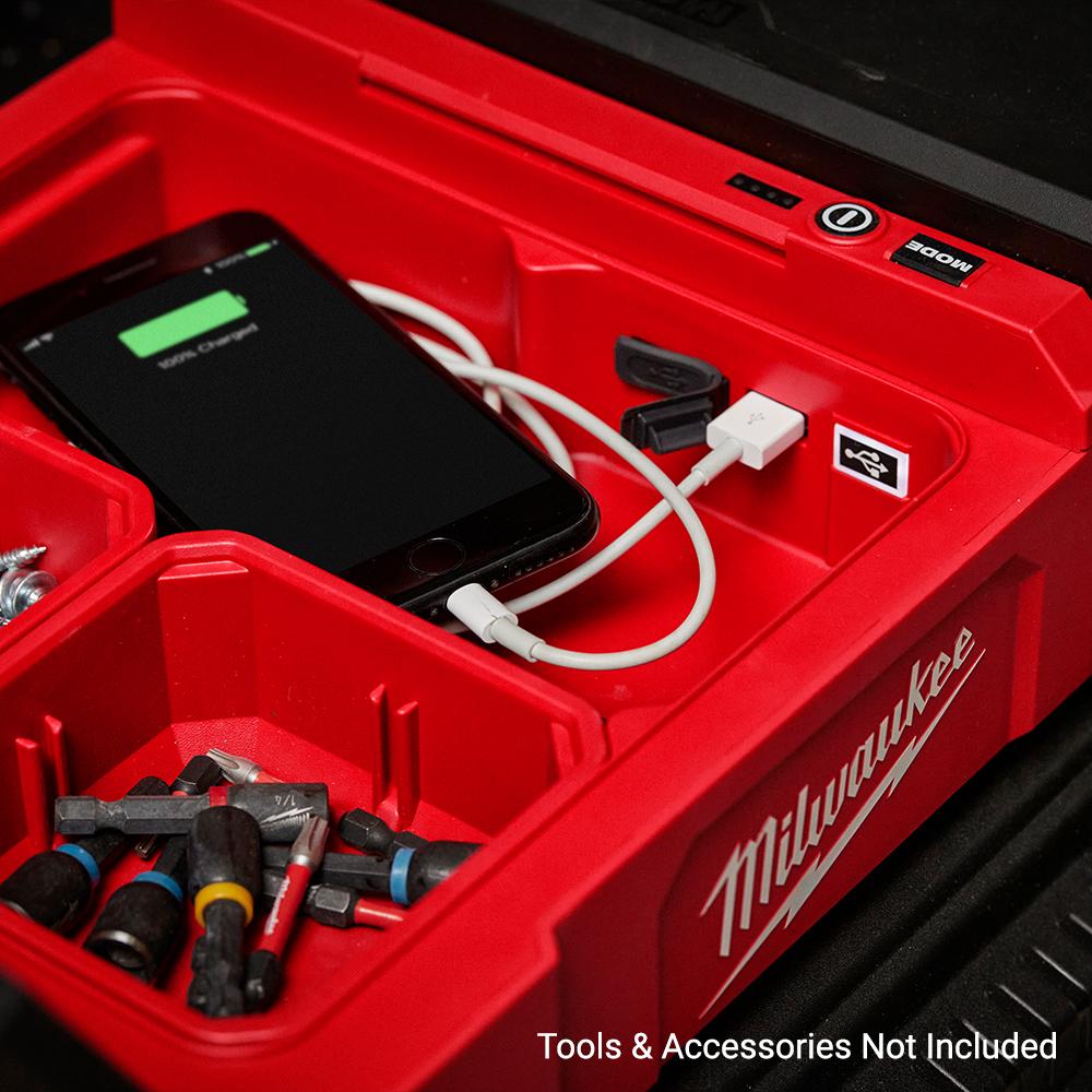 Milwaukee M12POAL0 12V Li-ion Cordless PACKOUT Area Light - Skin Only