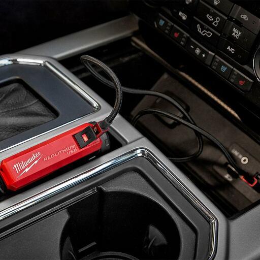 Milwaukee L4PPS301 REDLITHIUM USB Rechargeable Portable Power Source ...