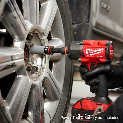 Milwaukee 49667804 1/2" Drive 19mm SHOCKWAVE Impact Duty Lug Nut Wheel ...