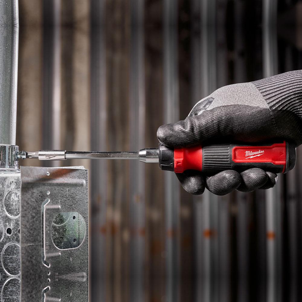 Milwaukee 48222903 14-in-1 Ratcheting Multi-Bit Screwdriver