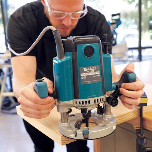 Makita RP1800X05 1850W 12.7mm (1/2") Plunge Router