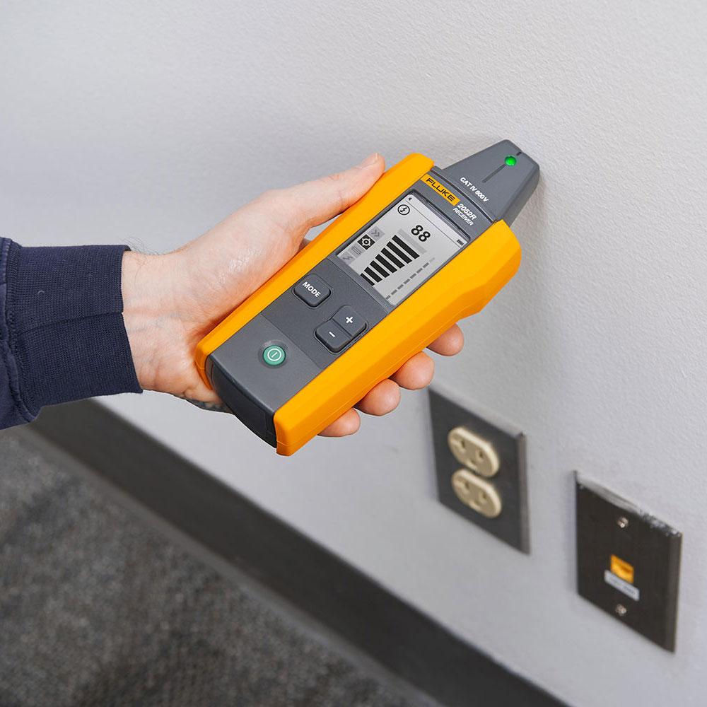 Fluke FLUKE-2052 (5353853) Advanced Pro Wire Tracer Kit