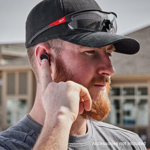 Milwaukee L4RLEPB301 4V 3.0Ah REDLITHIUM USB Rechargeable Bluetooth ...