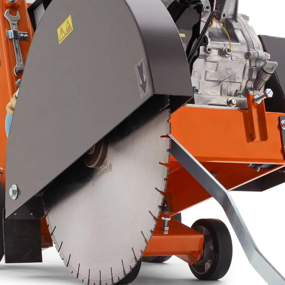 Husqvarna FS 400 LV (965148221) 11HP 8.7kW 450mm (18") 4 Stroke Petrol ...