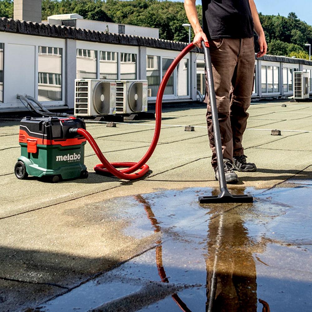 Metabo AU60207200 36V (18V x 2) 5.5Ah Li-ion Cordless Brushless 20L Wet ...