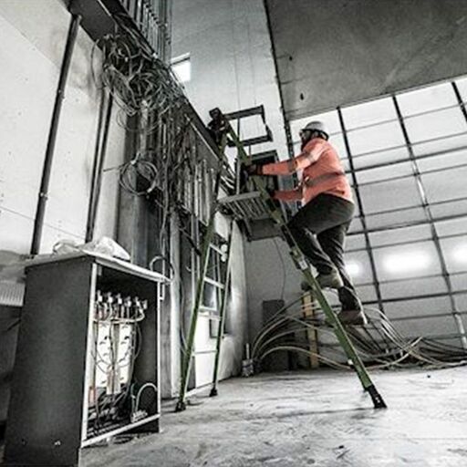 Little Giant Ladder Systems 19306 1.83m (6')170kg Fiberglass Fortress 6 ...