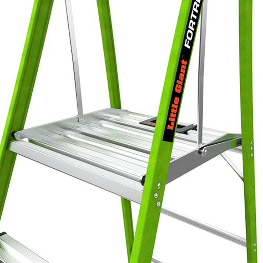 Little Giant Ladder Systems 19306 1.83m (6')170kg Fiberglass Fortress 6 Step Platform Ladder ...