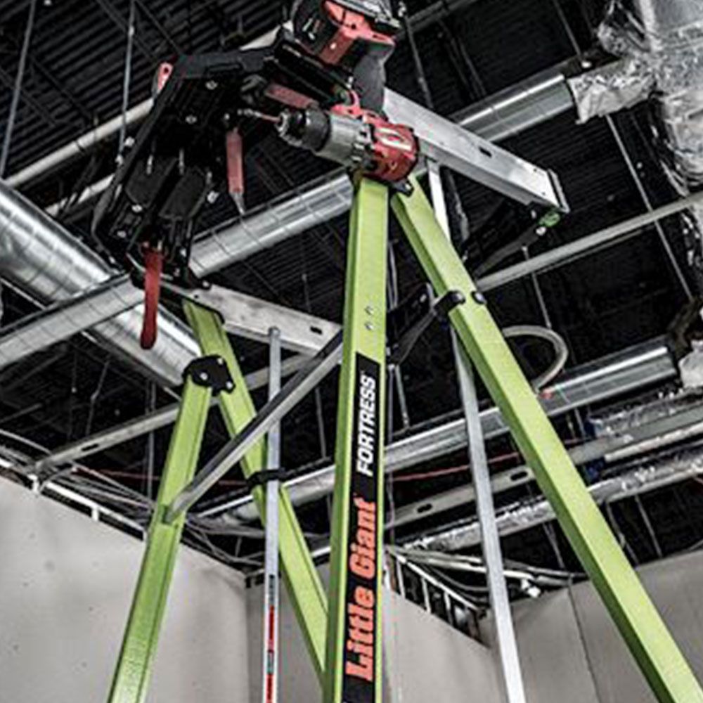 Little Giant Ladder Systems 19306 1.83m (6')170kg Fiberglass Fortress 6 ...