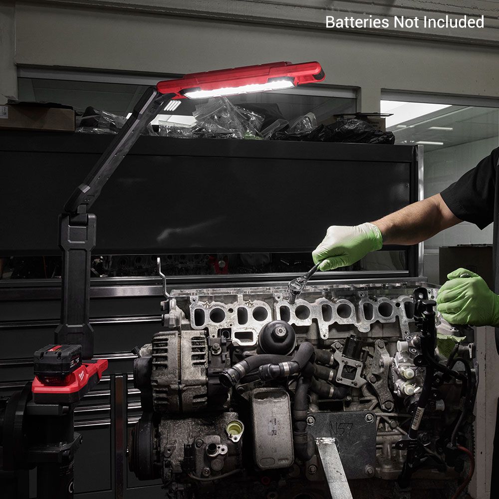 Milwaukee M18ABL0 18V Li-ion Cordless Magnetic Boom Light - Skin Only