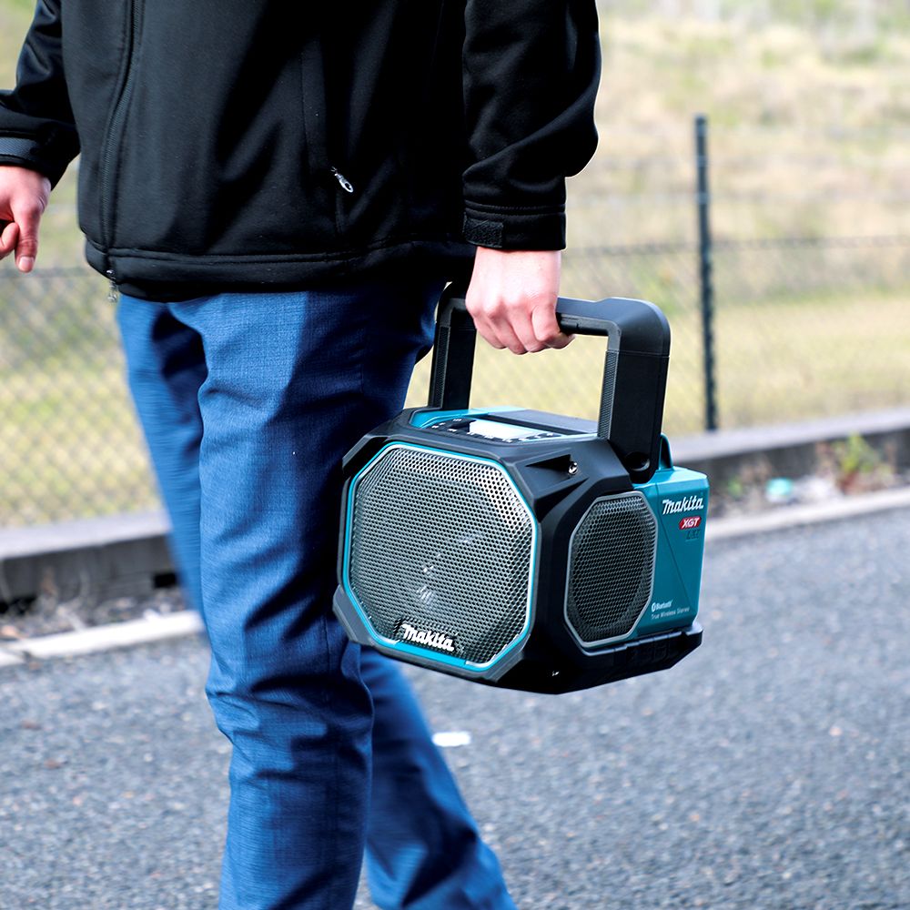 Makita MR014GZ 18V LXT / 40V MAX XGT Li-ion Cordless Bluetooth Speaker - Skin Only