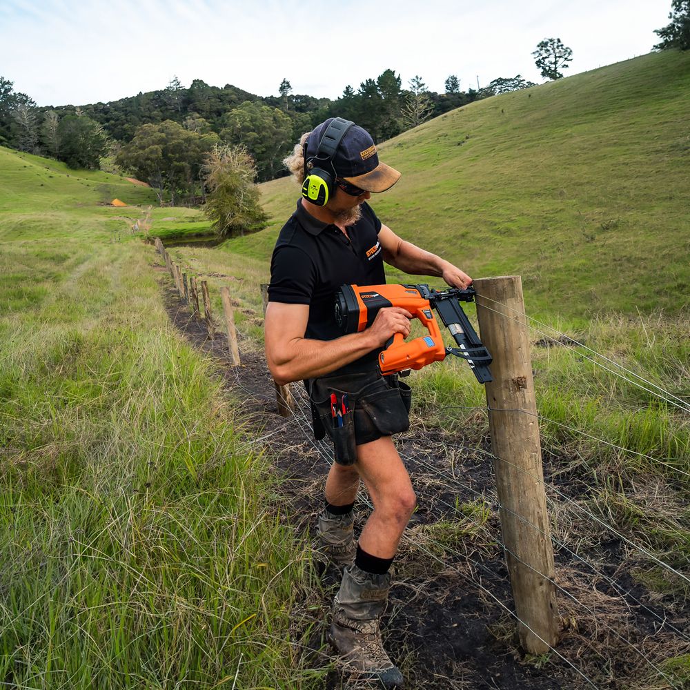 Stockade ST4IAP2 Stockade ST400i Cordless Stapler