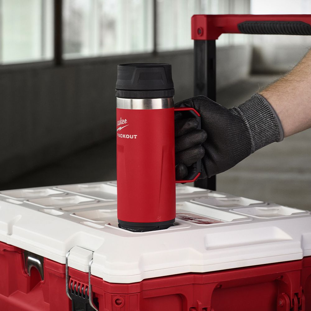 Milwaukee 48228394R PACKOUT 532ml (18oz) Sip Lid Red Mug