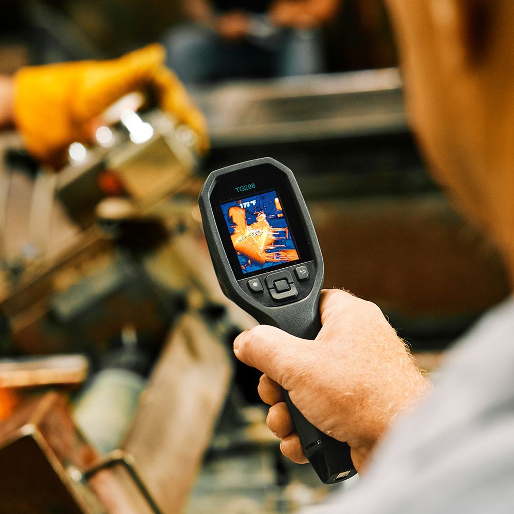 FLIR TG298 (87506-0606) 30:1 High Temperature Spot IR Thermal Imaging ...