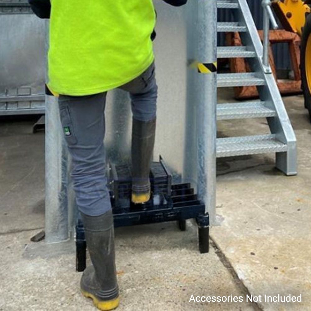 East West Engineering SWG1 Boot Cleaning Brush & Grate