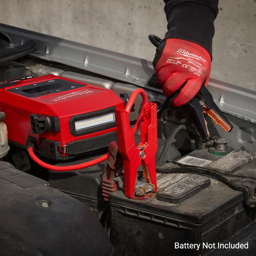 Milwaukee M18JS2000-0 18V Li-ion 2,000A HOTSHOT Jump Starter - Skin Only