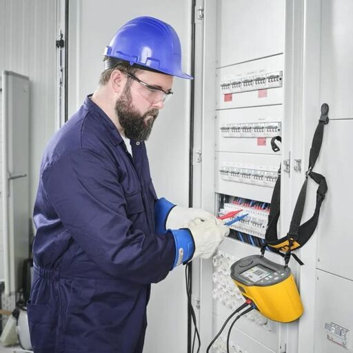 Fluke FLK-1672 AUS (5580883) Installation Tester with MEM