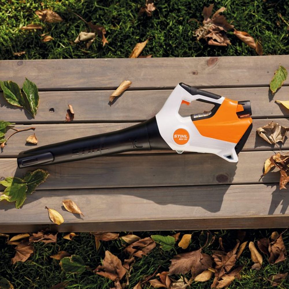 STIHL BGA 30 BBK (BA080115916) 11V 2.1Ah Li-ion Cordless AS System ...
